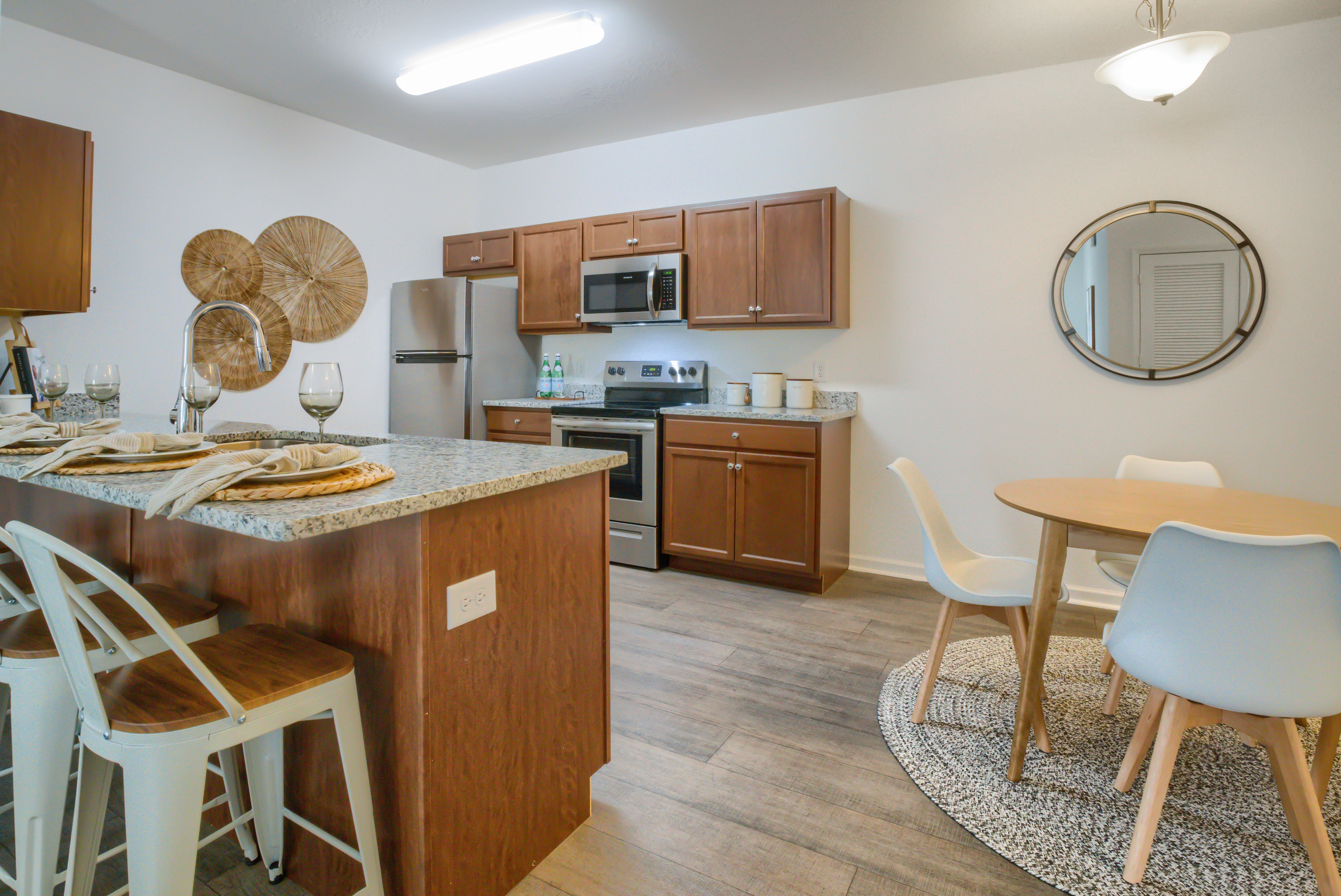 Photos | Waters Edge Apartments in Spartanburg, SC