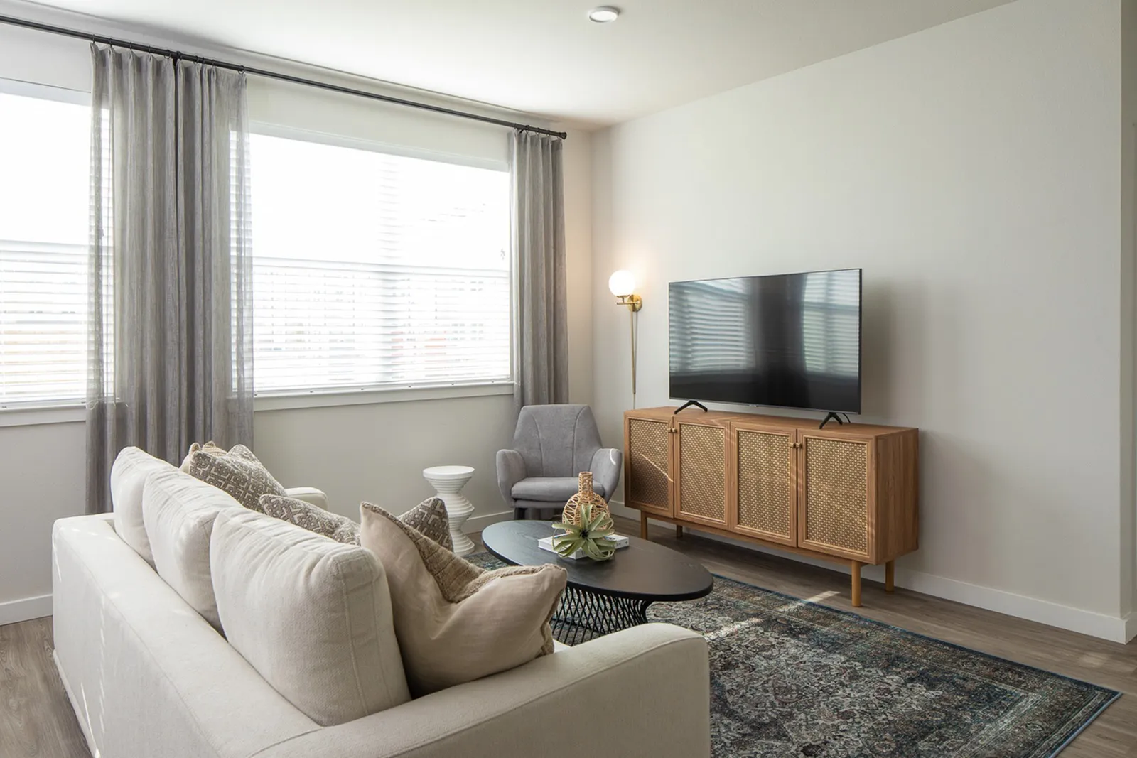 View Photos | The Standard at Franz