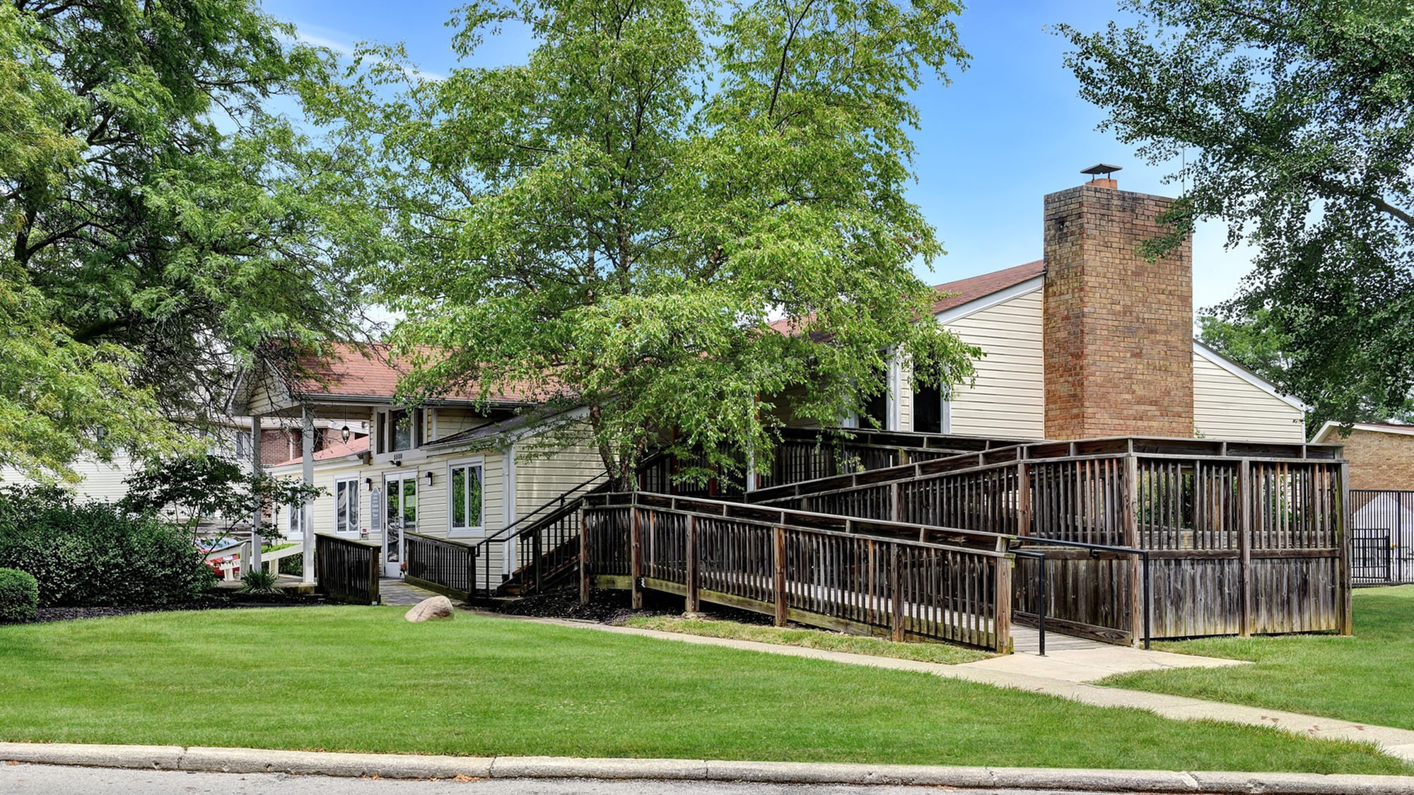 View Photos | Autumn Springs