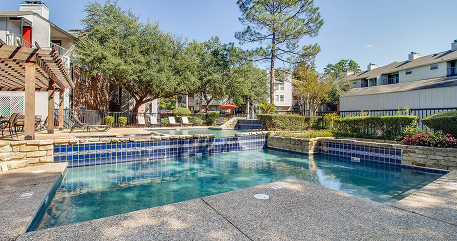 View Photos | Summer Pointe Apartments