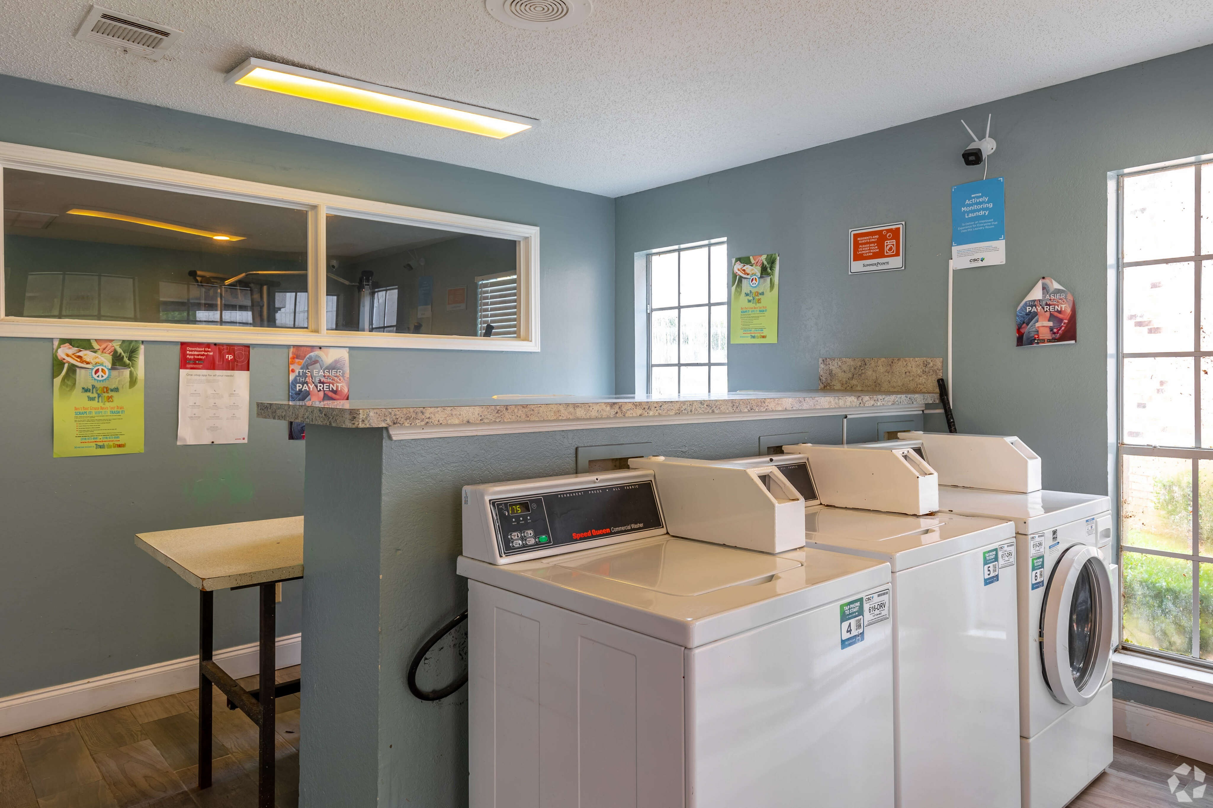 View Photos | Summer Pointe Apartments