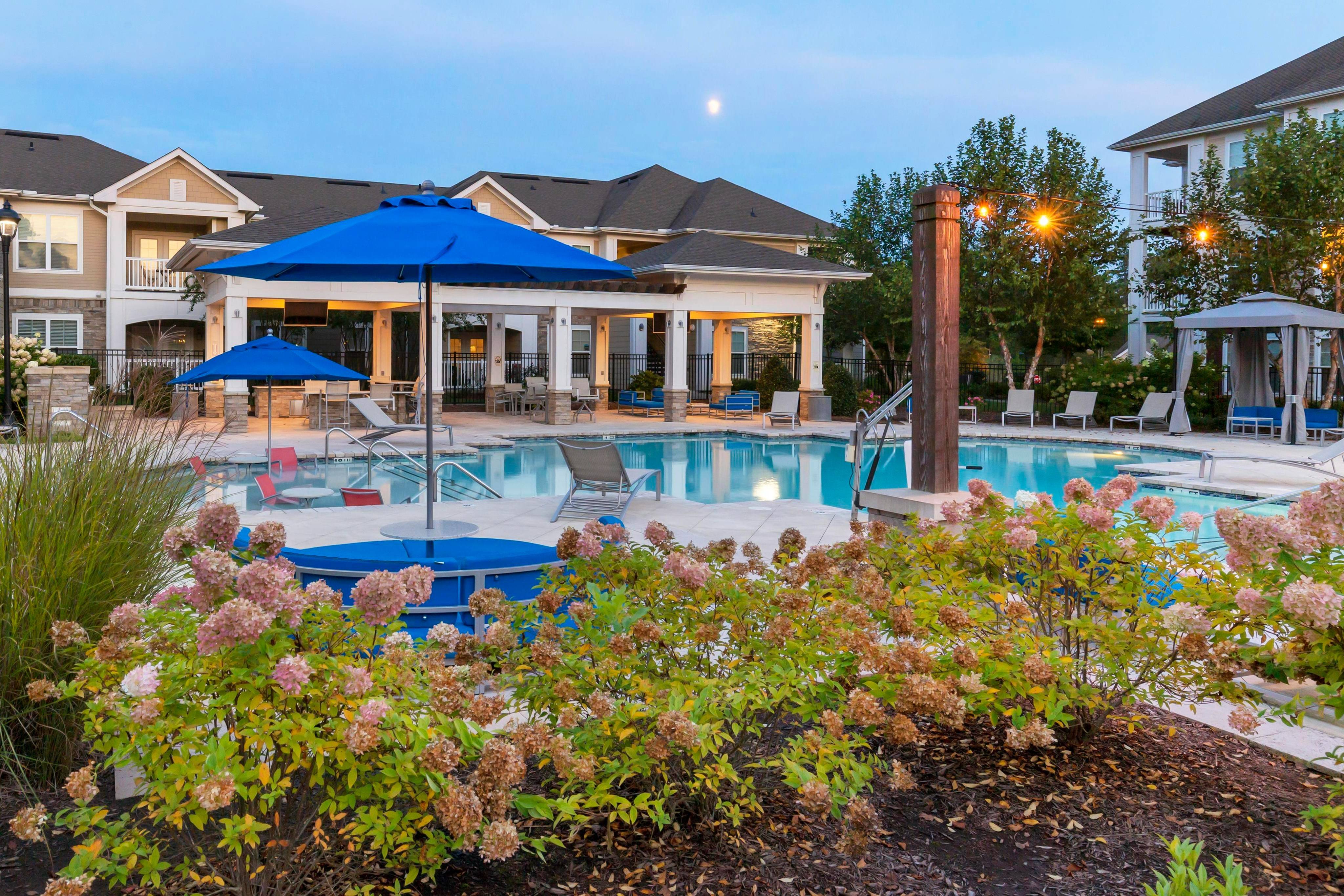 Apartments in Durham, NC | Realm at Patterson Place