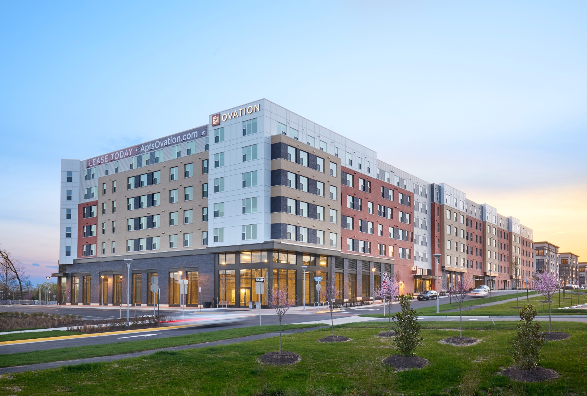 Photos | Ovation at Arrowbrook | Apartments Herndon VA