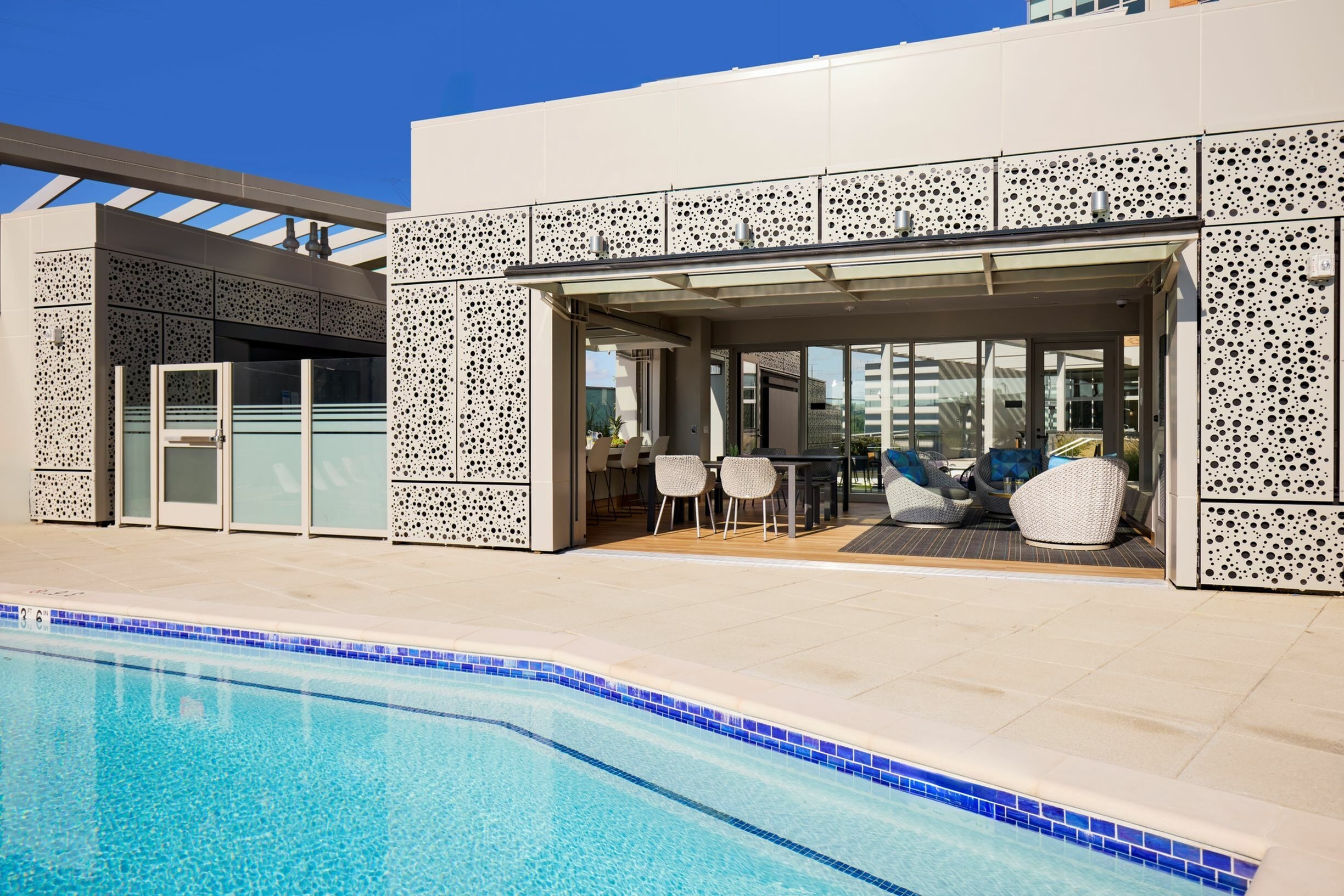 Photo Gallery | Meridian 2250 | Luxury Apartments for Rent