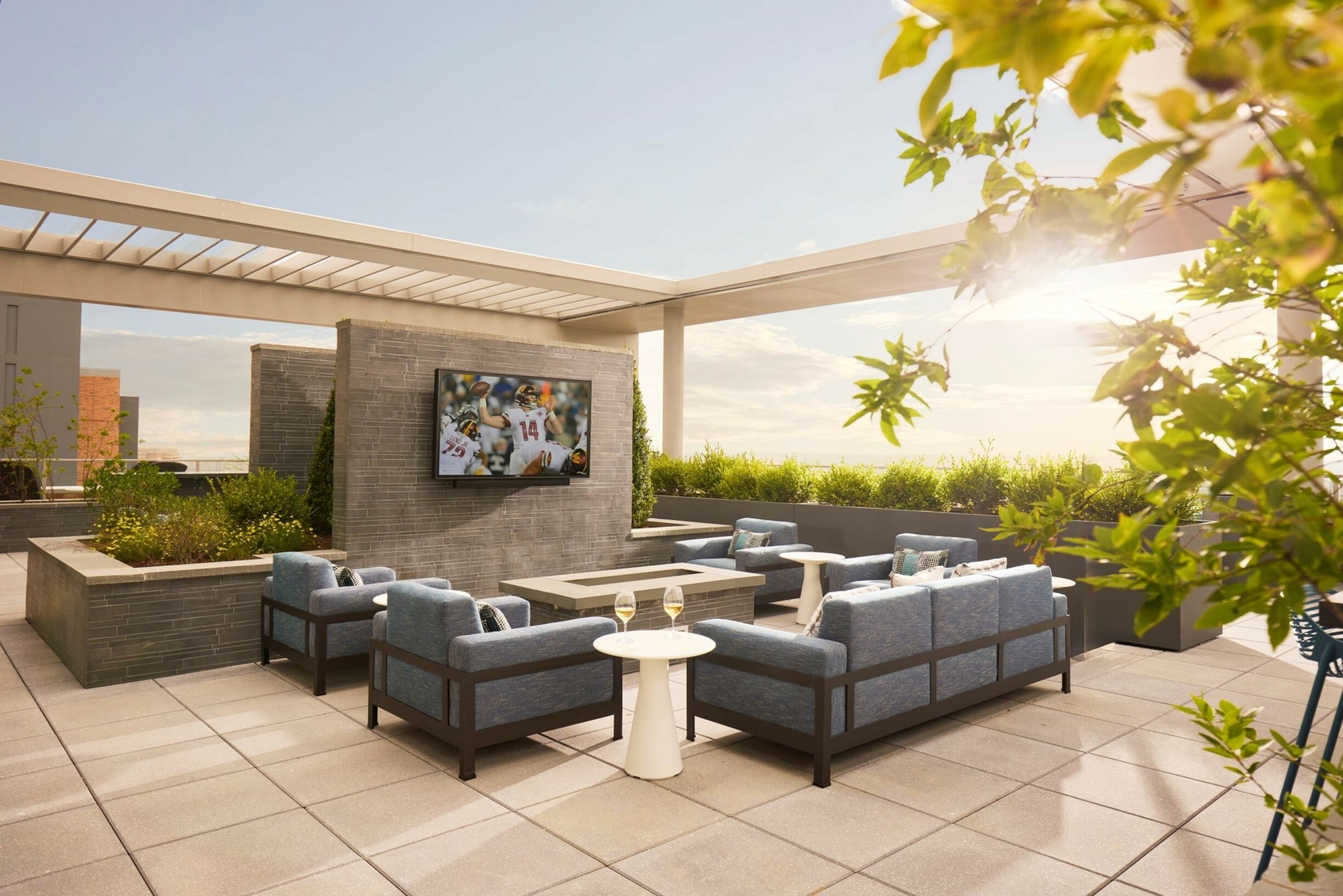 View Meridian 2250 at Eisenhower Station Photos & Videos Now