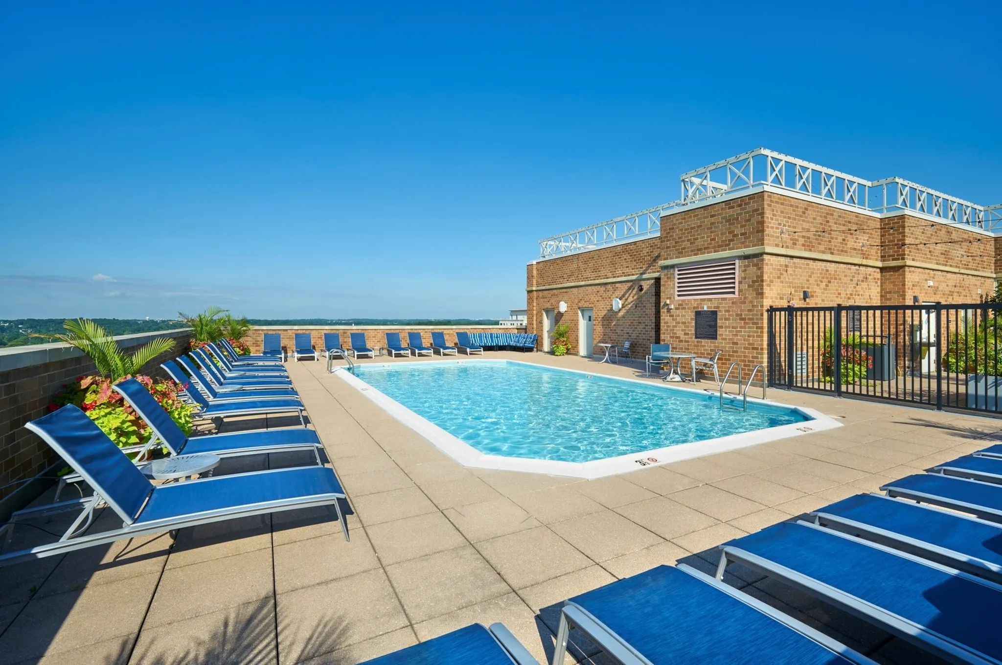 Amenities | Meridian at Ballston Commons | Arlington Apts