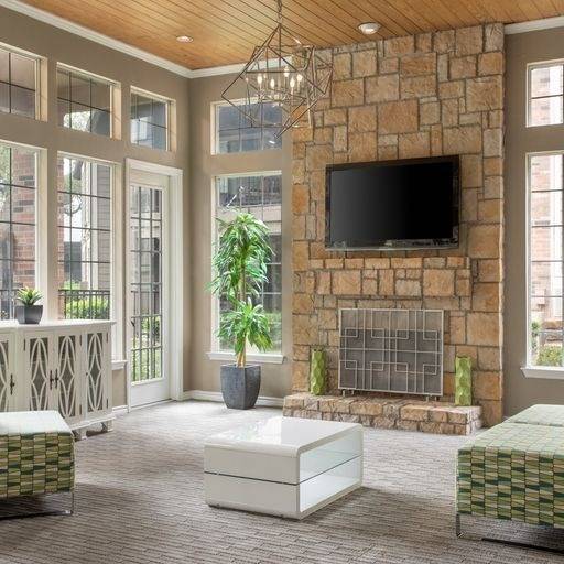 1 - 2 Bed Apartments - Check Availability | Post Oak Place