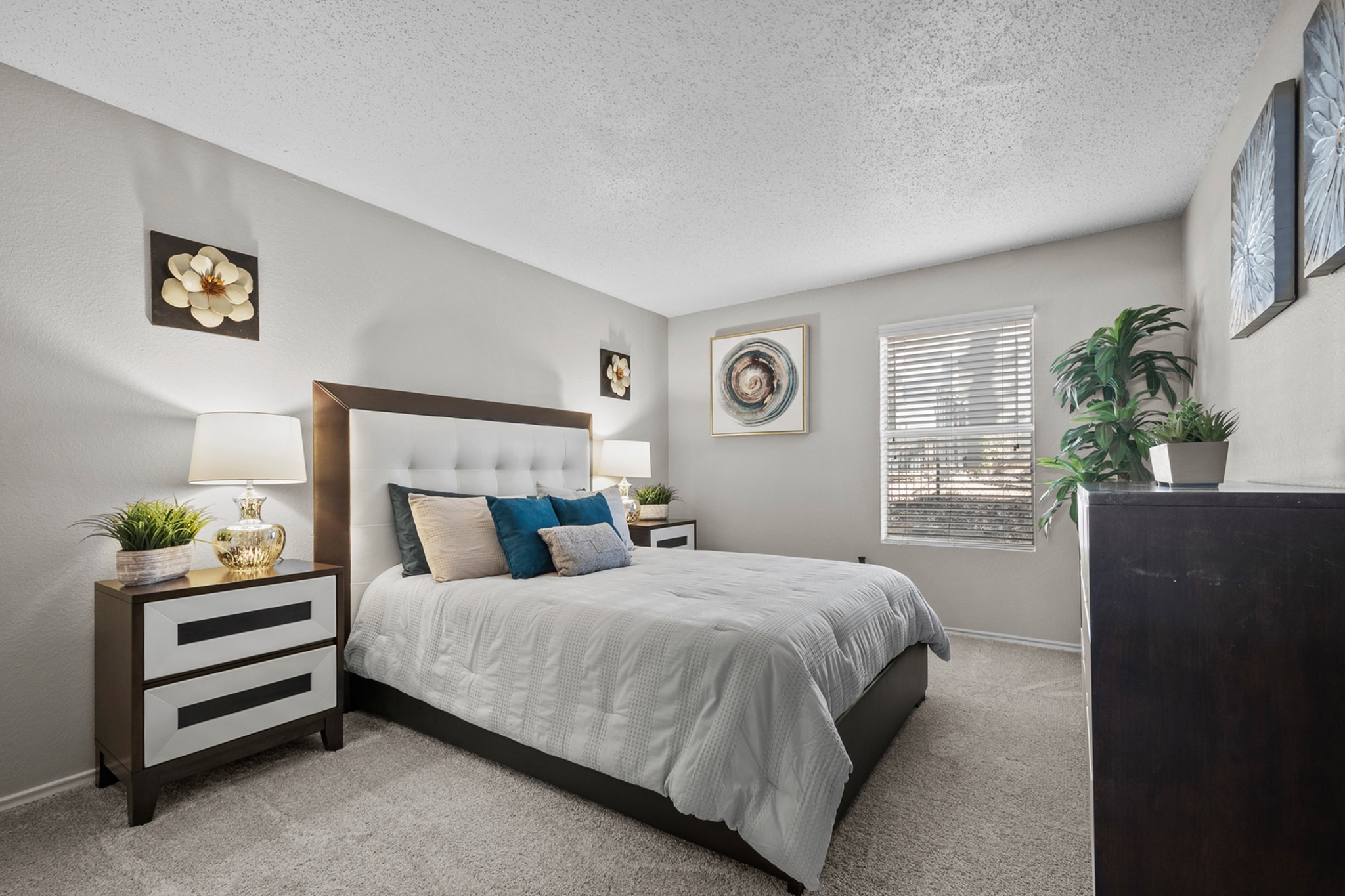 View Photos | Post Oak Place