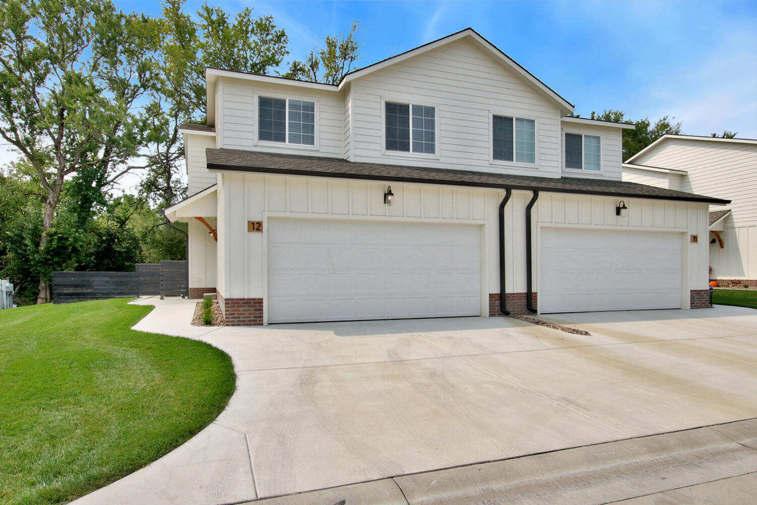 Welcome to Clear Ridge Townhomes