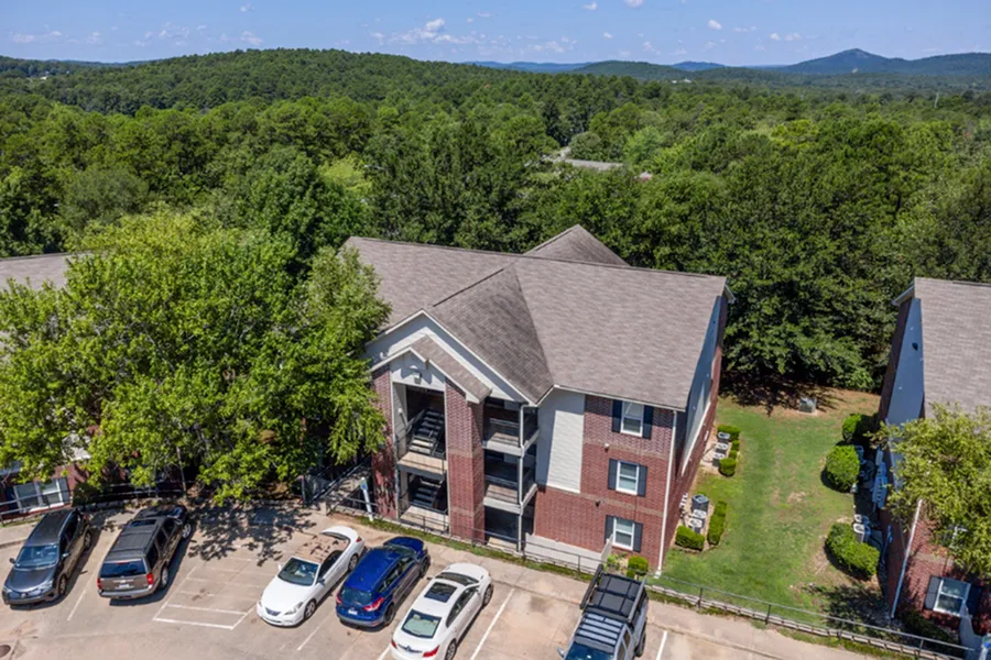 View Photos & Take A Virtual Tour | Pinnacle Ridge Apartments