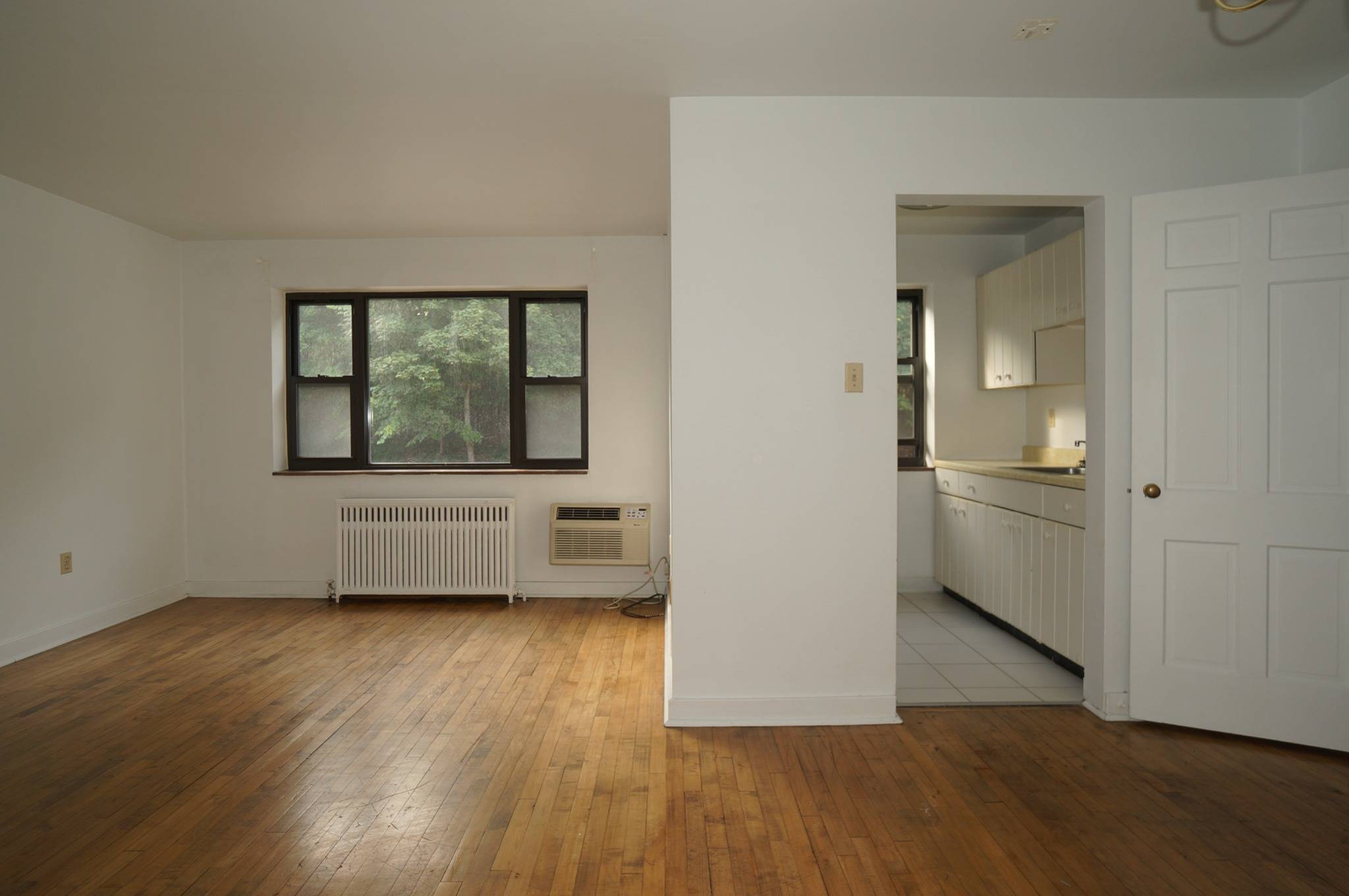 Whitman | Studio | Highmont