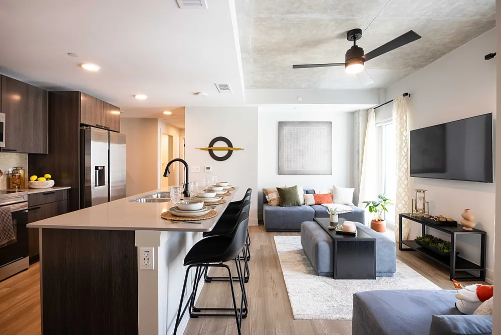 Icon at Austin | Apartments In Austin, TX