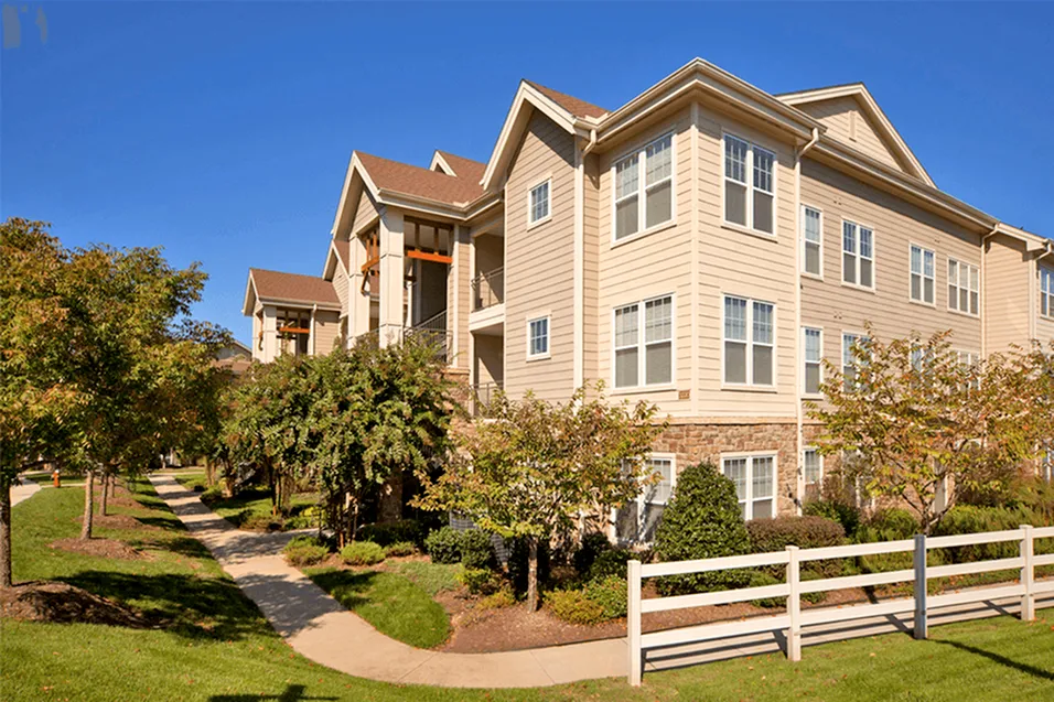 View Photos | Perry Point