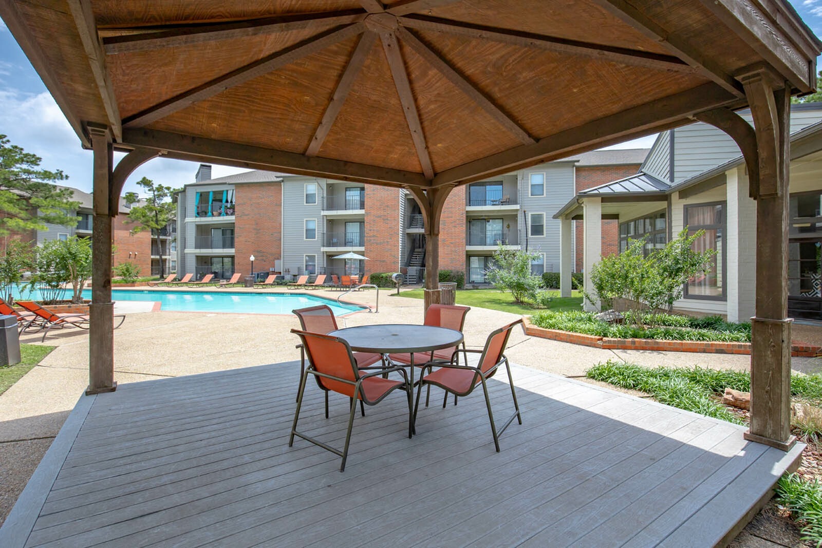 View Photos & Take A Virtual Tour | Woodscape Apartments