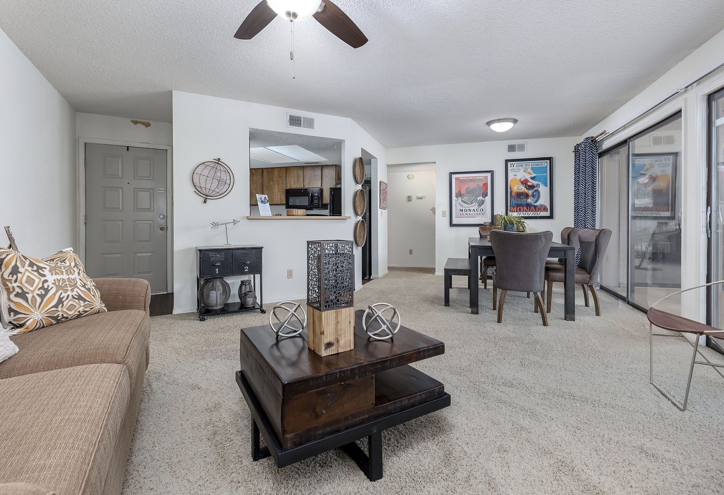 View Photos | Copperfield Apartments