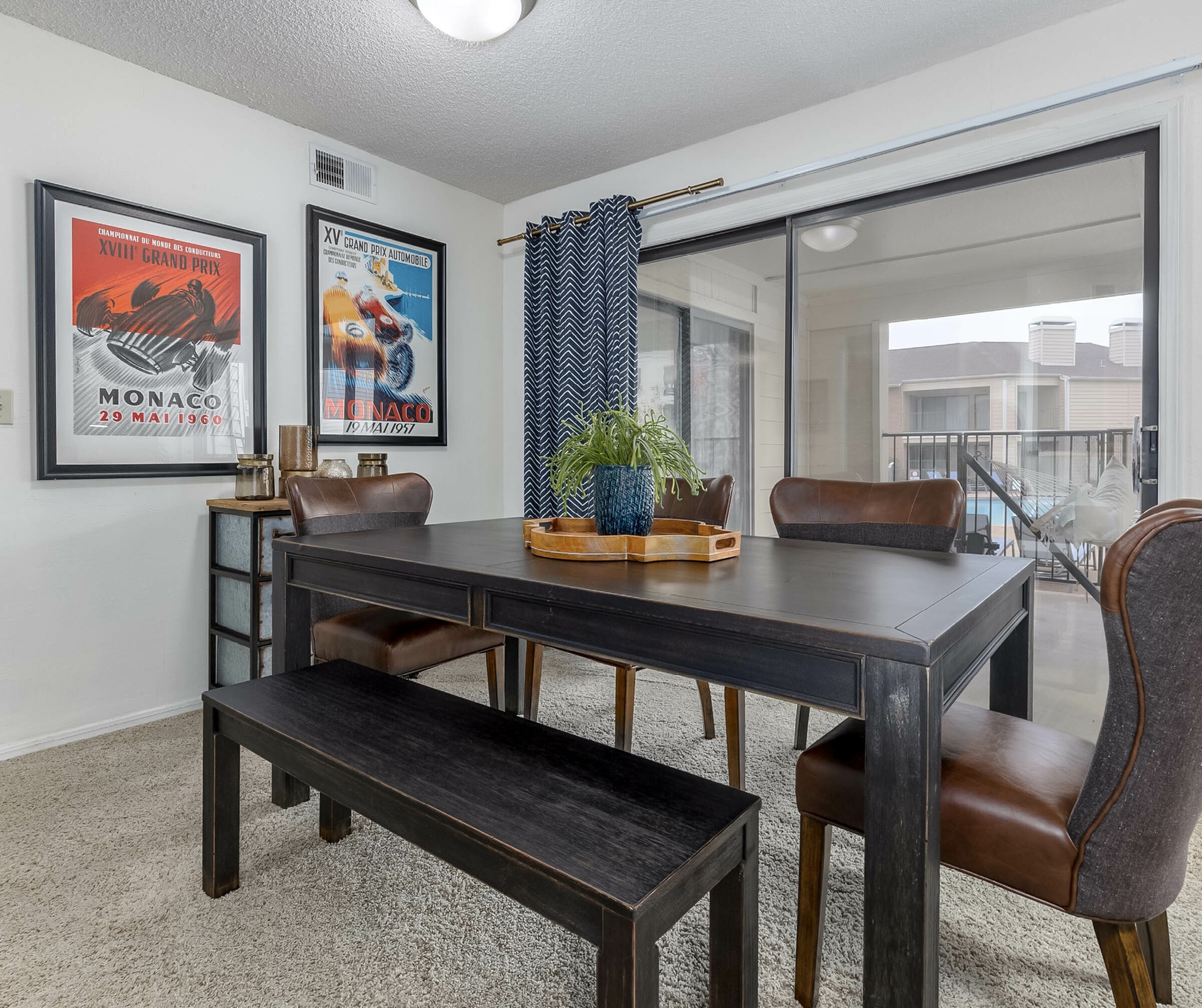 View Photos | Copperfield Apartments