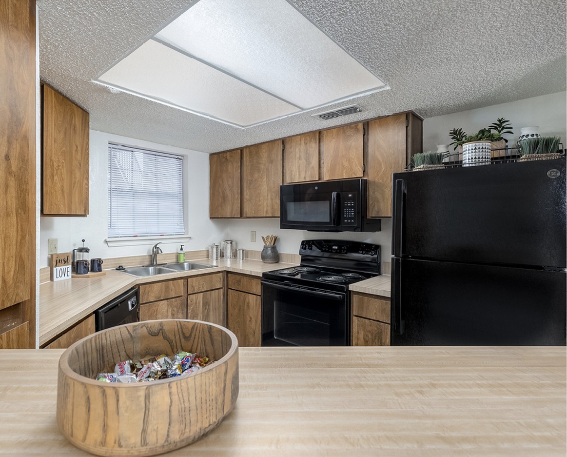 View Photos | Copperfield Apartments