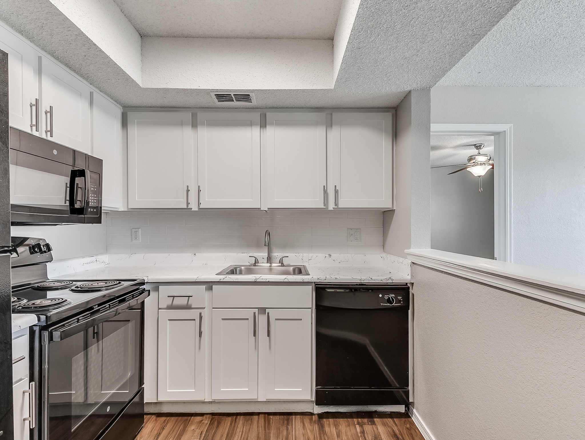View Photos | Copperfield Apartments