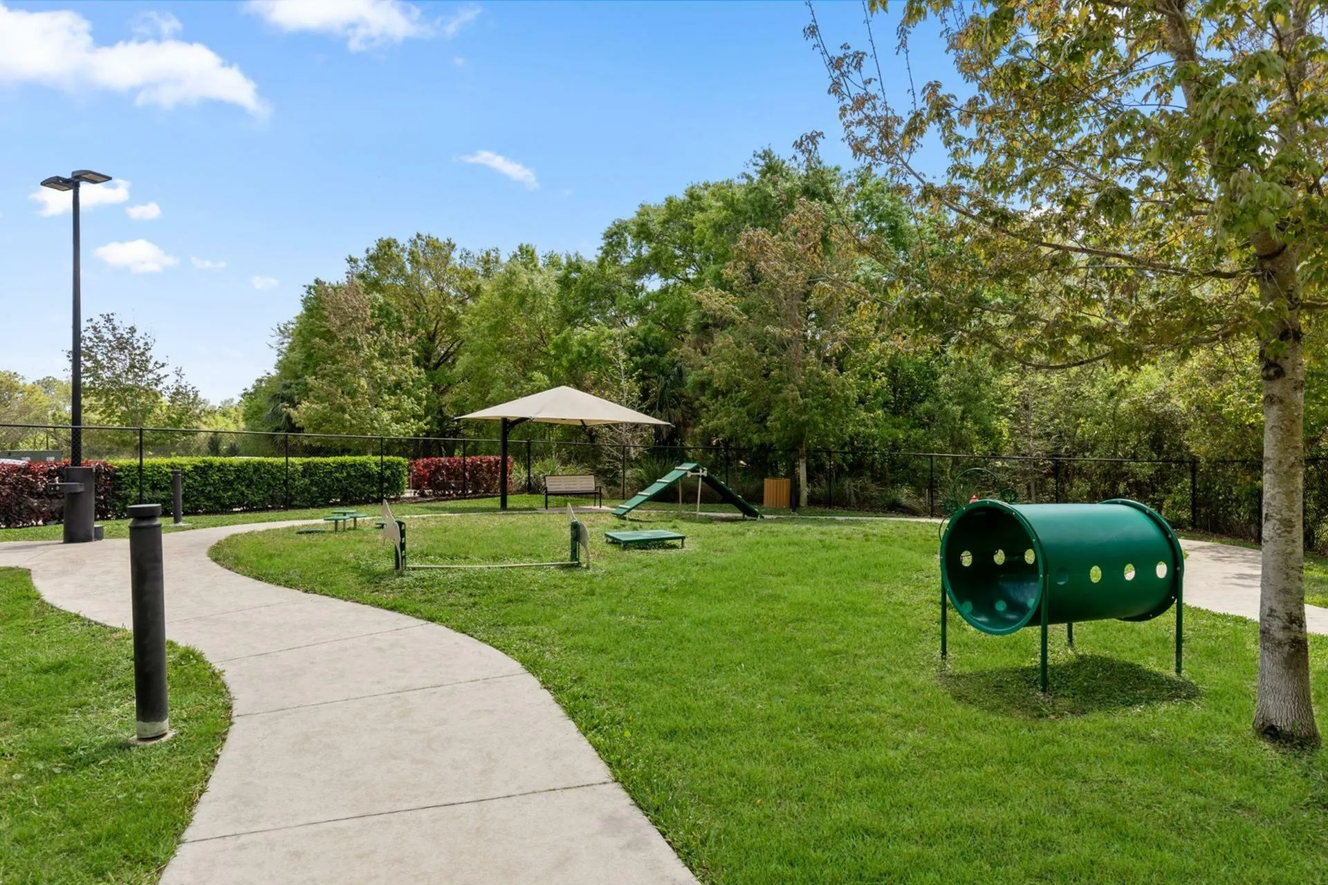 Photos | Horizon Wiregrass Ranch | Apartments in Wesley Chapel, FL