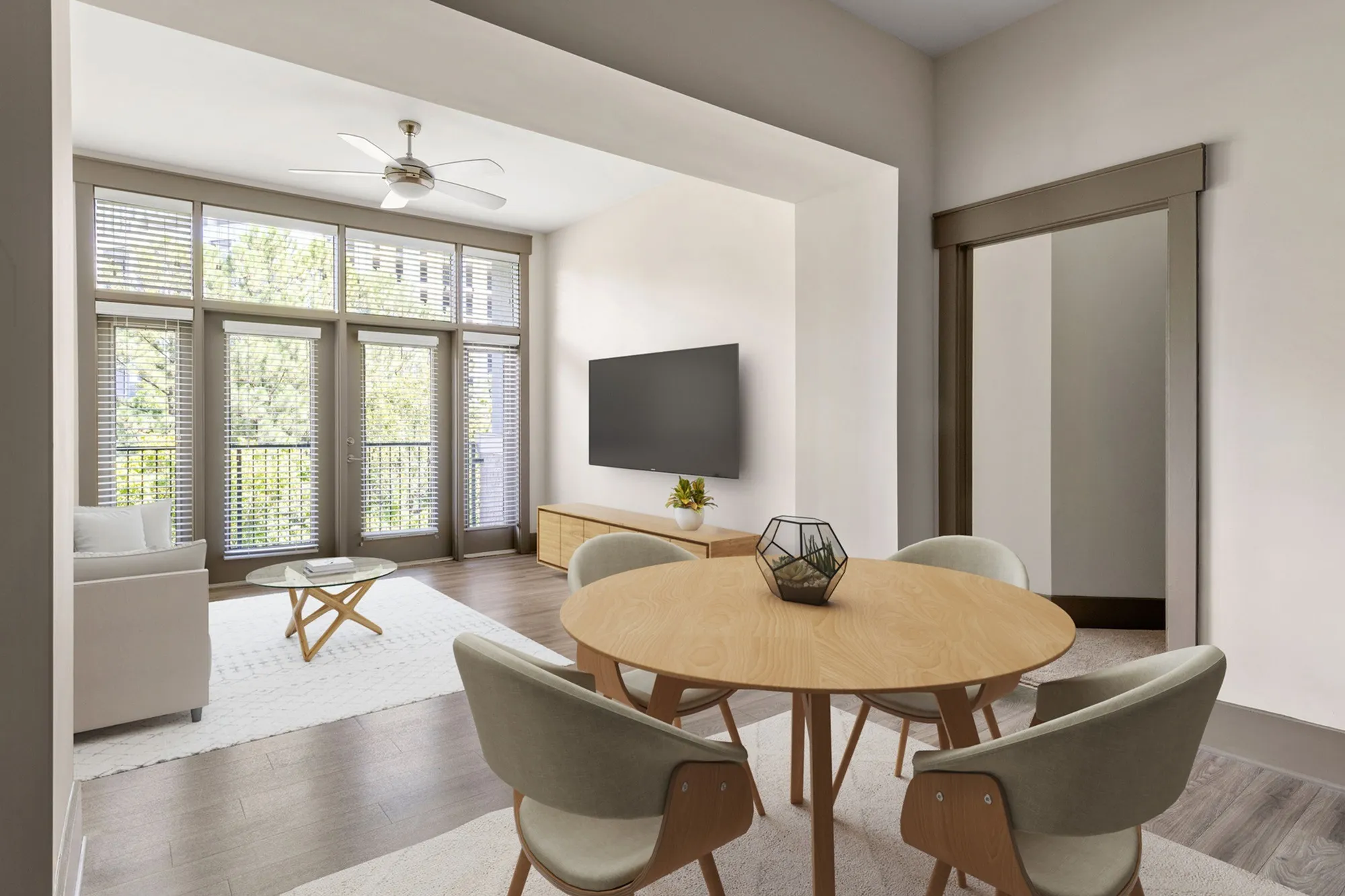 Apartment Photos in Sandy Springs Near Dunwoody | 1160 Hammond Gallery