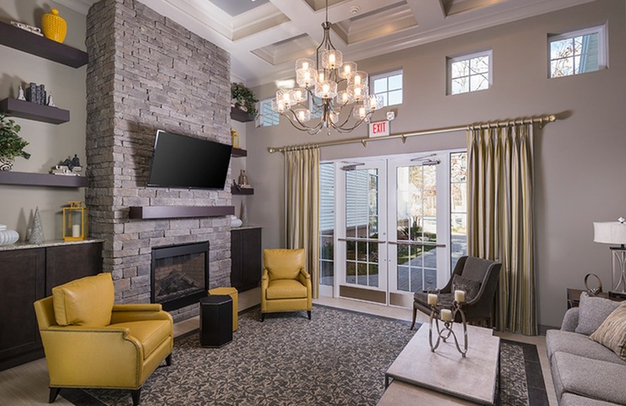 Welcome to Colony Oaks!