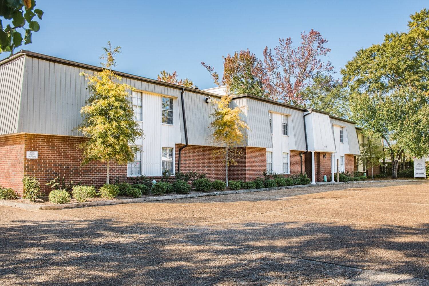 1 - 2 Bed Apartments - Check Availability | Midtown Commons Apartments