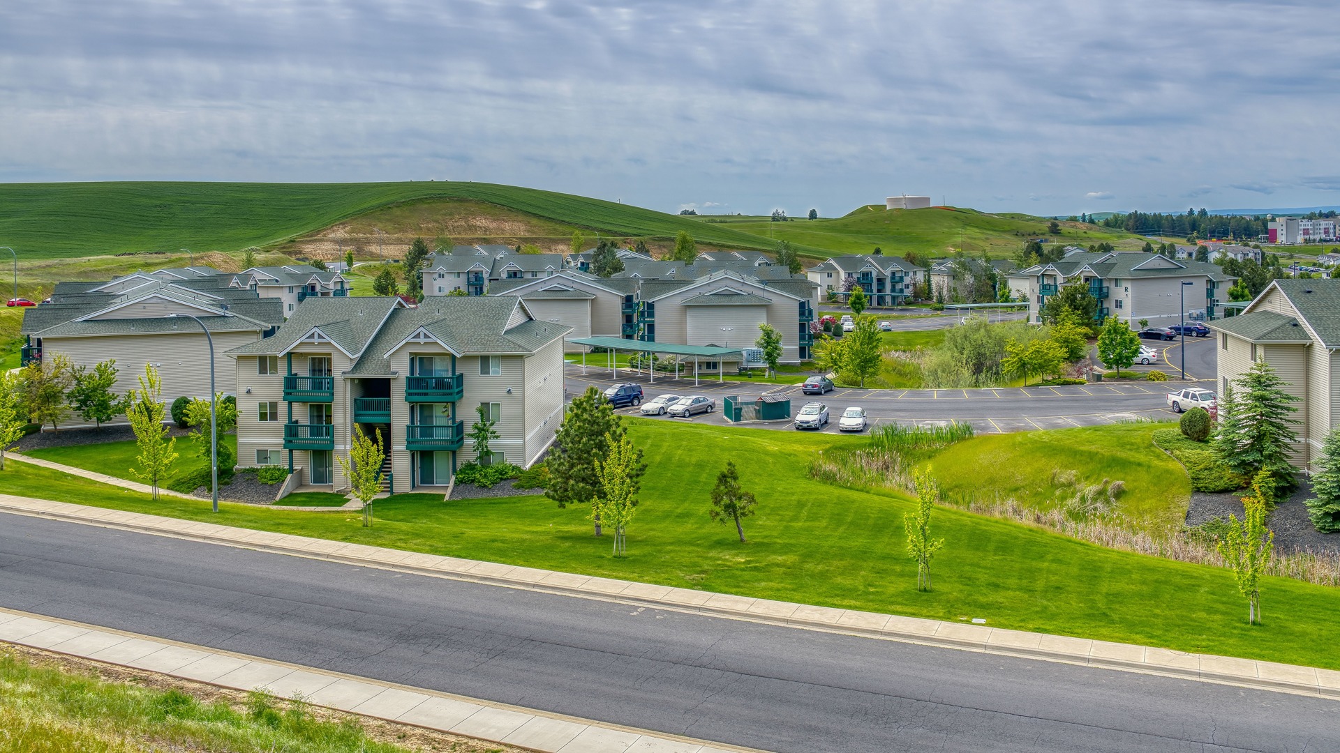 Apartments in Pullman, WA | Maple Valley Apartments