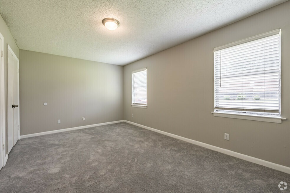 View Photos | Cedarview Townhomes