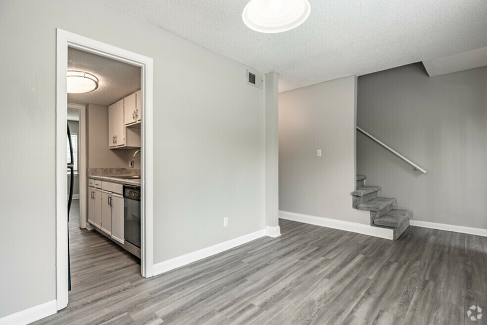 View Photos | Cedarview Townhomes