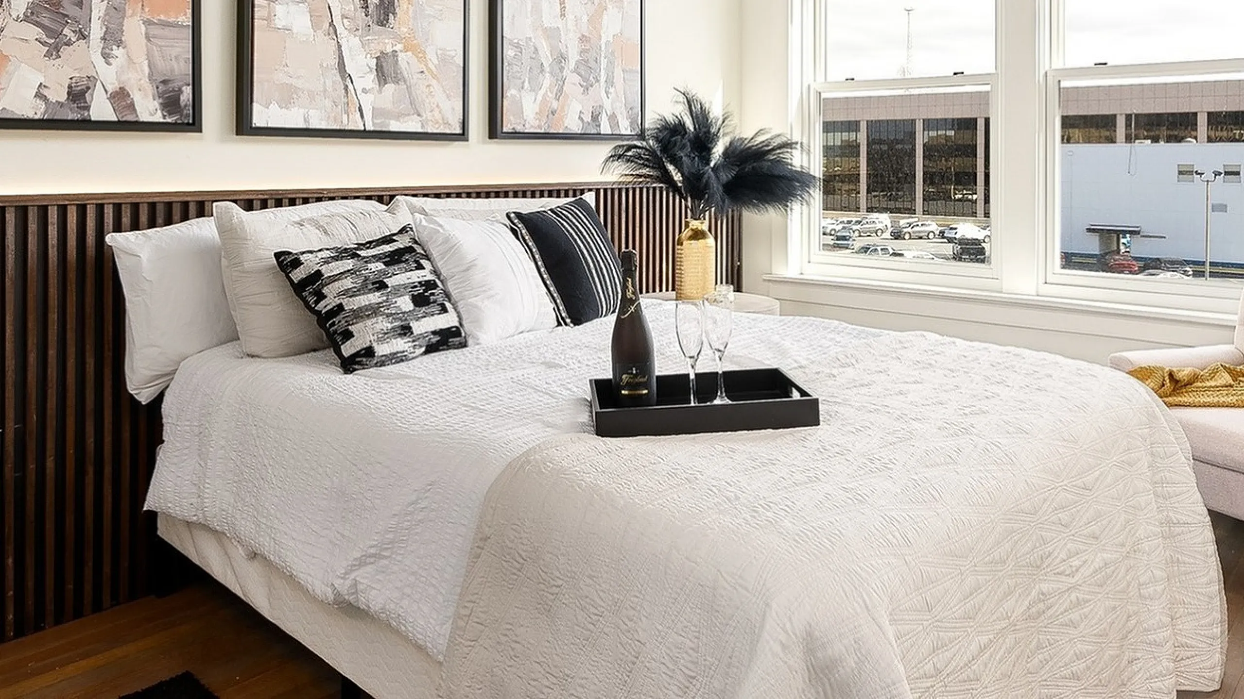 View Our Amenities | The Travis Building