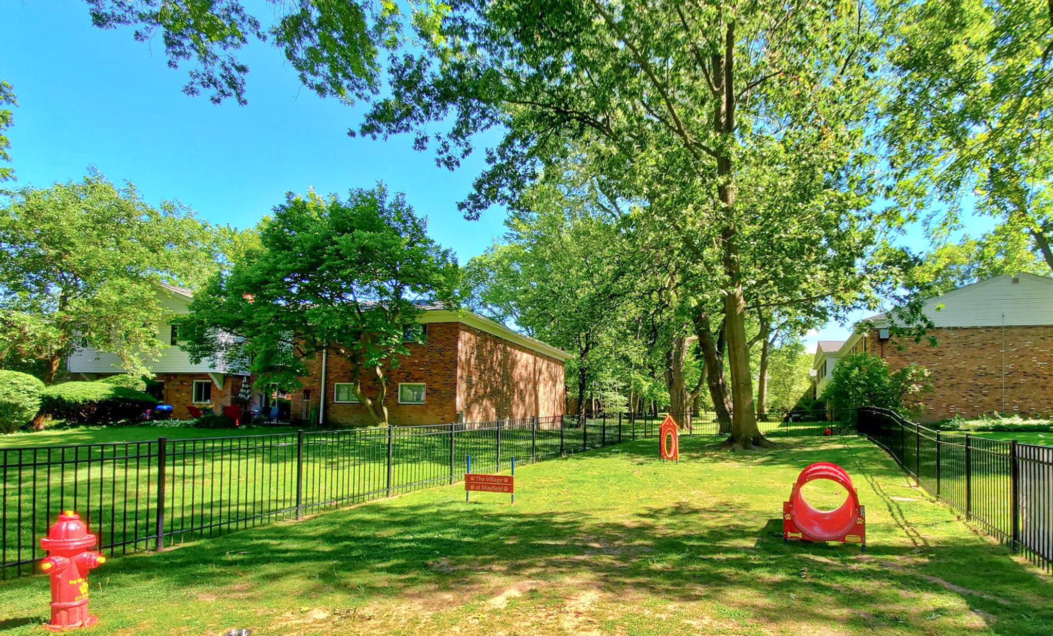 Village at Mayfield Apartments in Mayfield OH | Amenities
