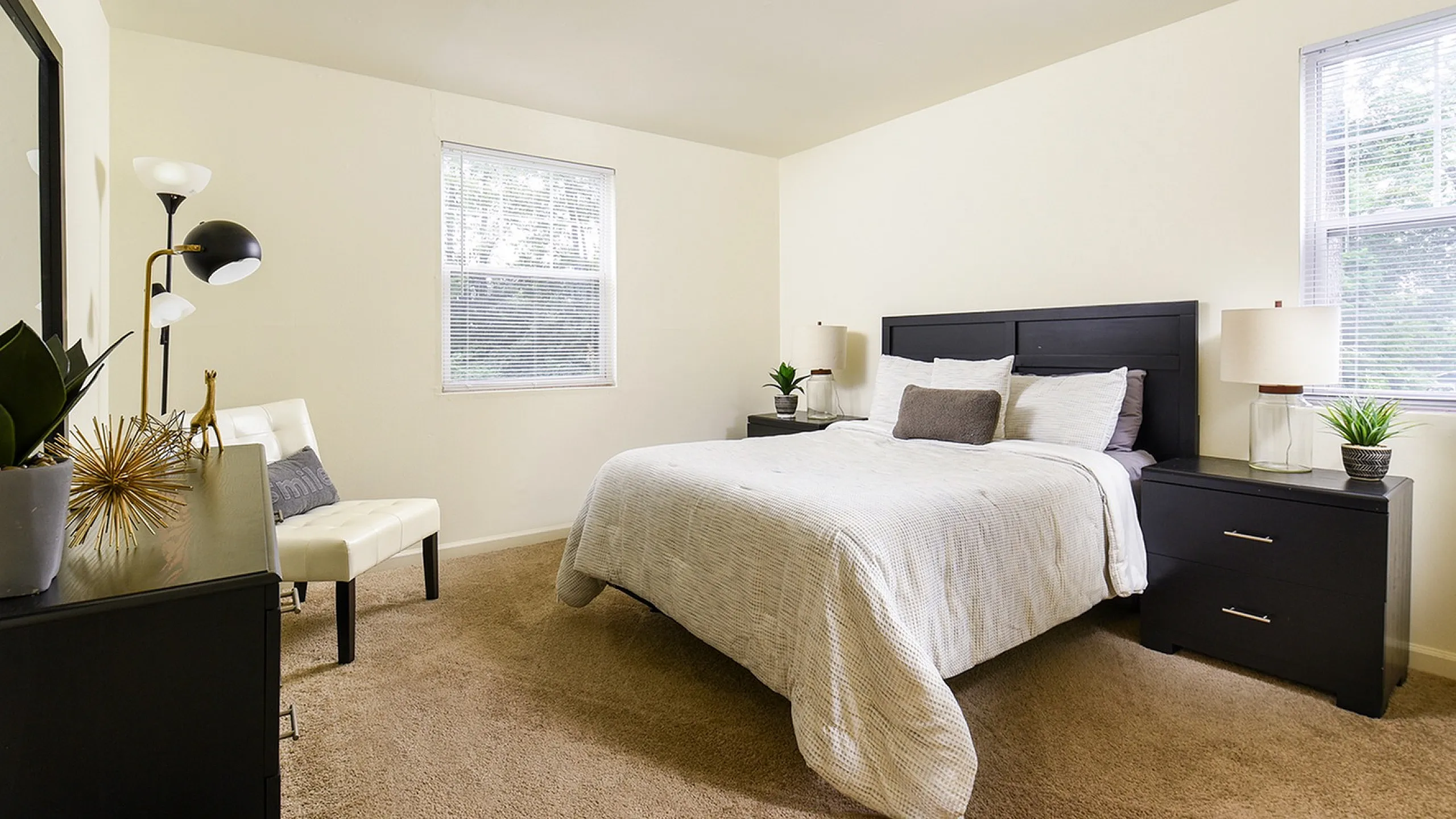 Vairo Village | Apartments For Rent In State College PA