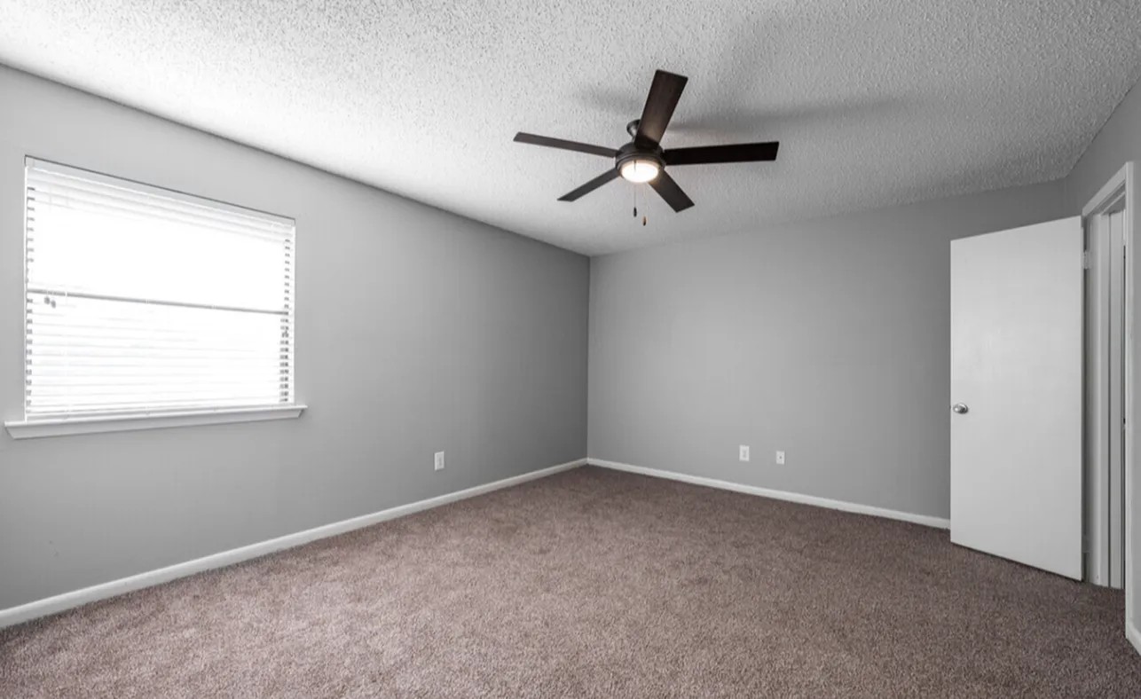 View Photos | Van Mark