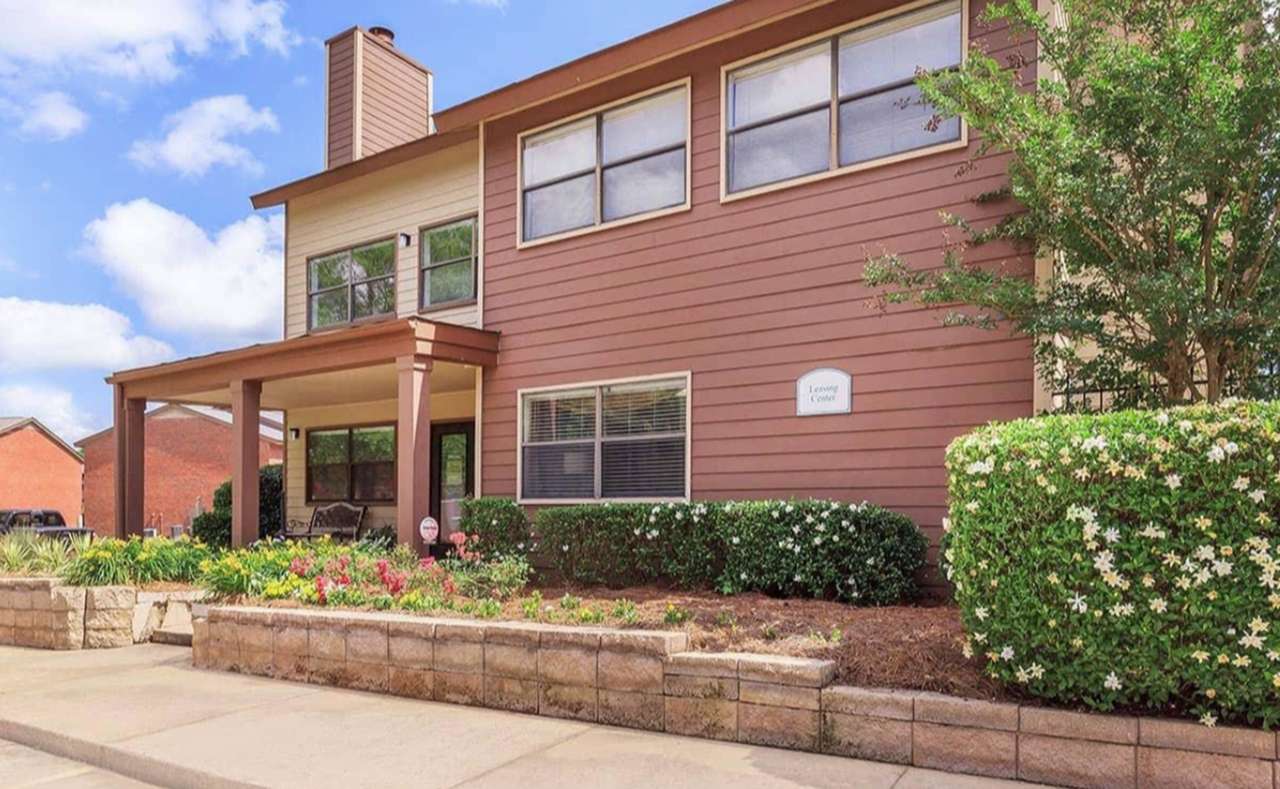 View Photos | Van Mark