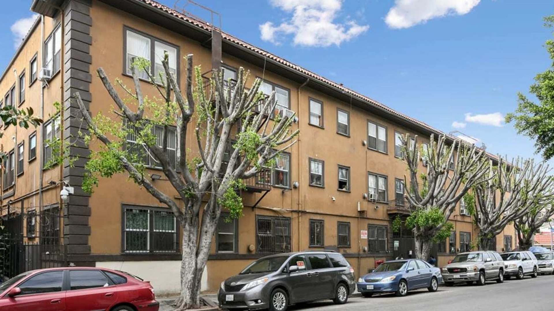 Westland @ 8th Street | Apartments In Los Angeles, CA
