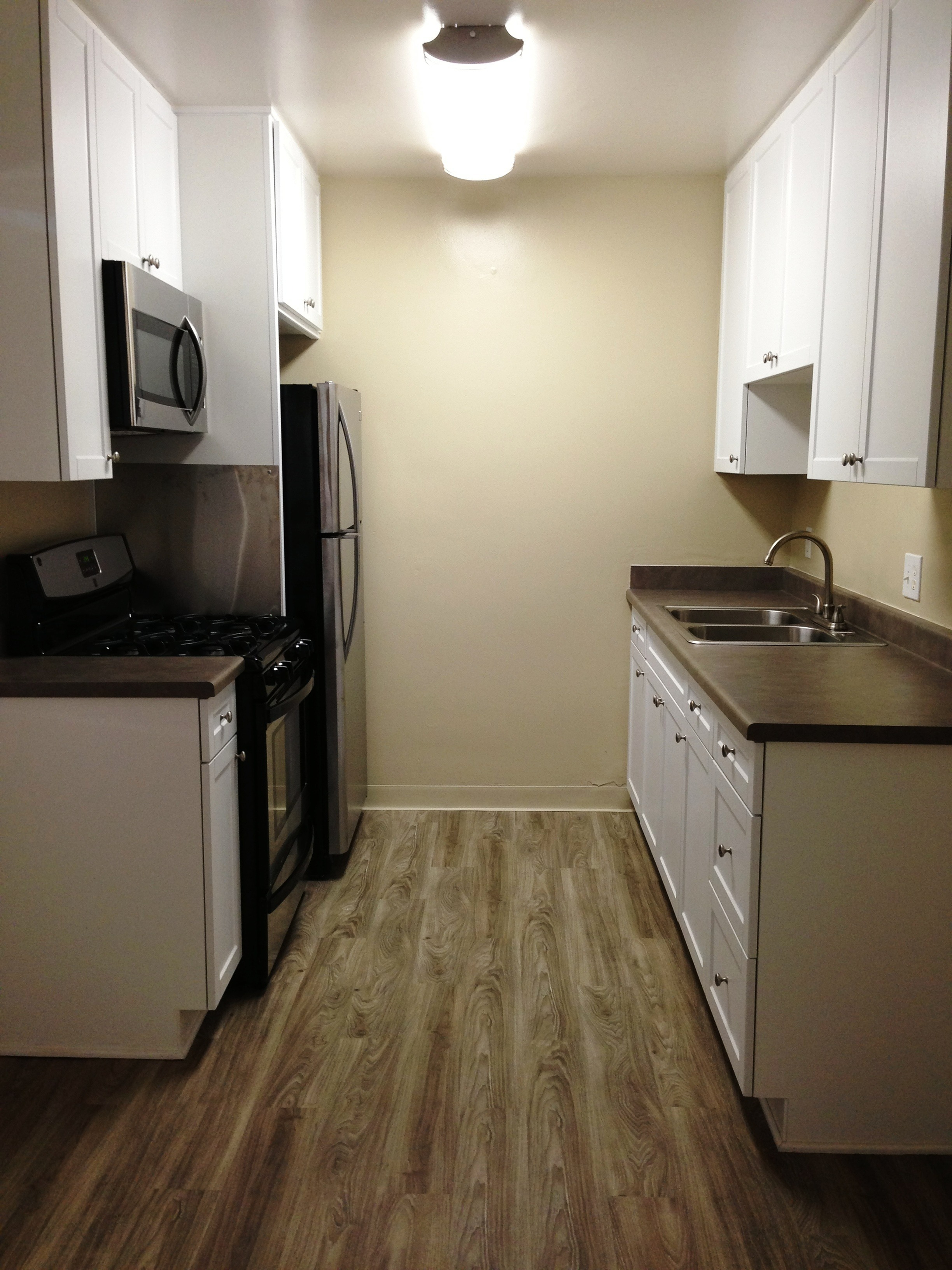 View Photos | Castilian Apartments