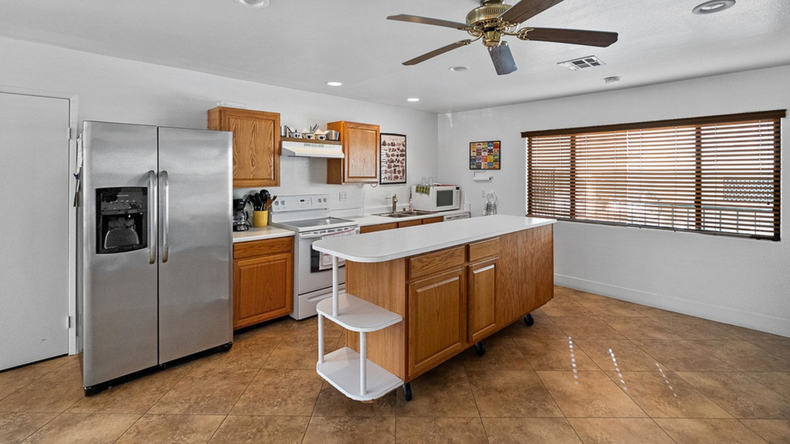 55+ Apartments in Encinitas, CA | Encinitas Terrace Apartment Homes