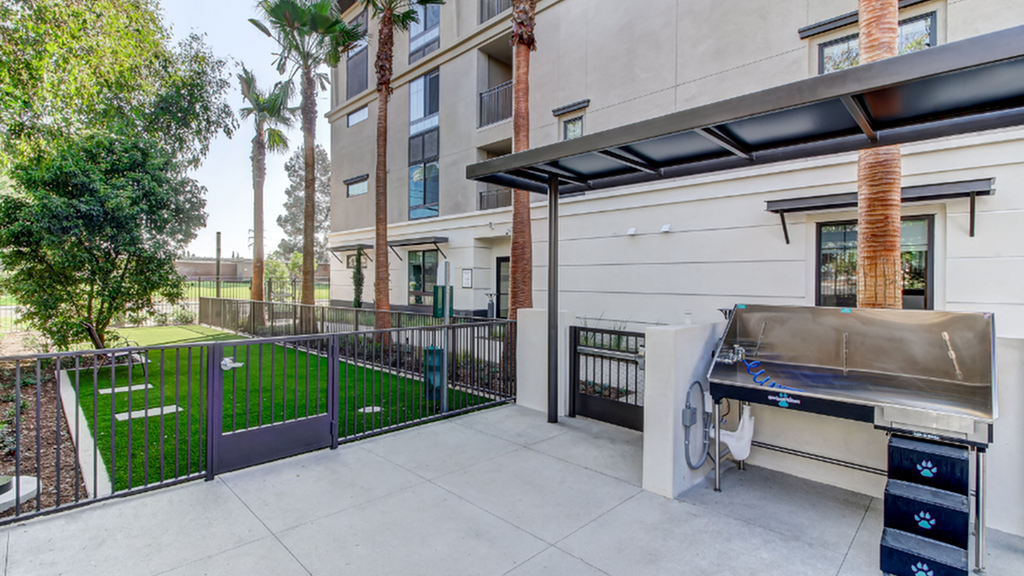 Irvine Apartments | The Murphy Photos