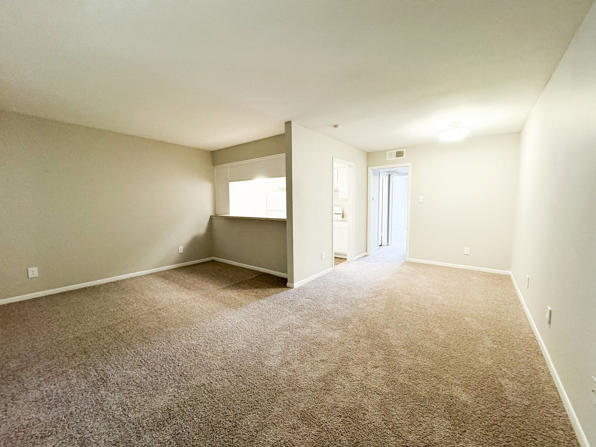 Memorial Park Apartments | Photo Gallery at Memorial City