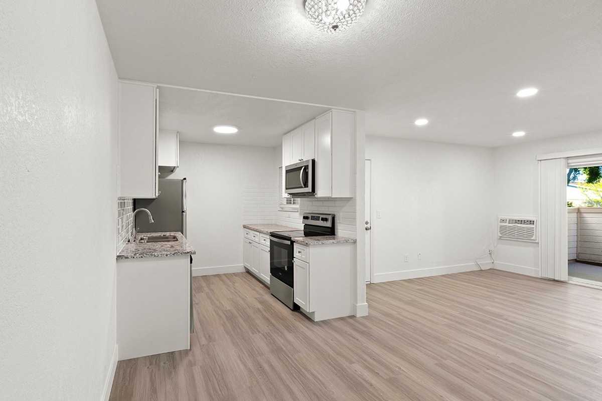 View Photos & Take A Virtual Tour | The Huntley Apartments