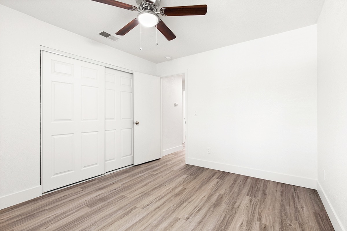 View Photos & Take A Virtual Tour | The Huntley Apartments