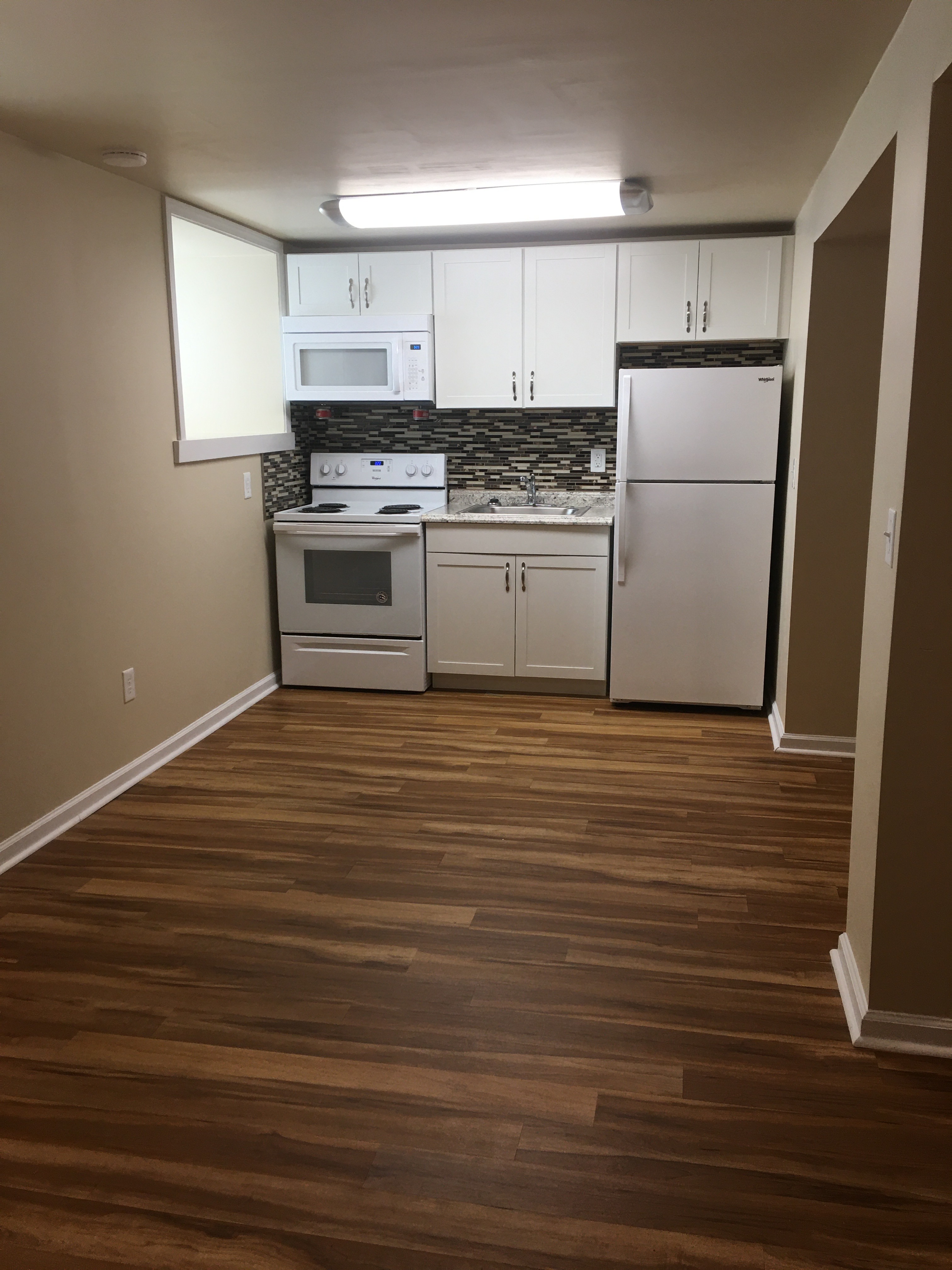 Studio | 1 Bed Apartment | Elm Grove Apartments