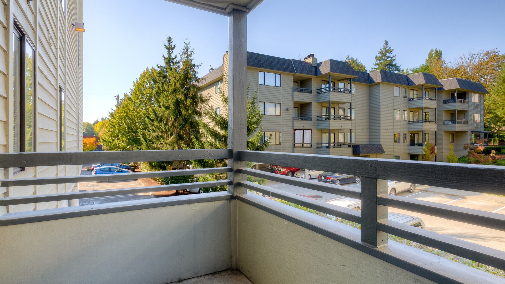 80 - Meridian Place Apartments | Apartments In Seattle, WA