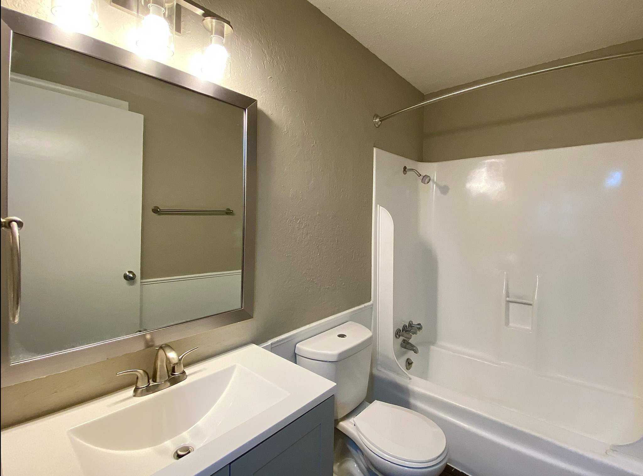 View Photos & Take A Virtual Tour | Ascend Apartments