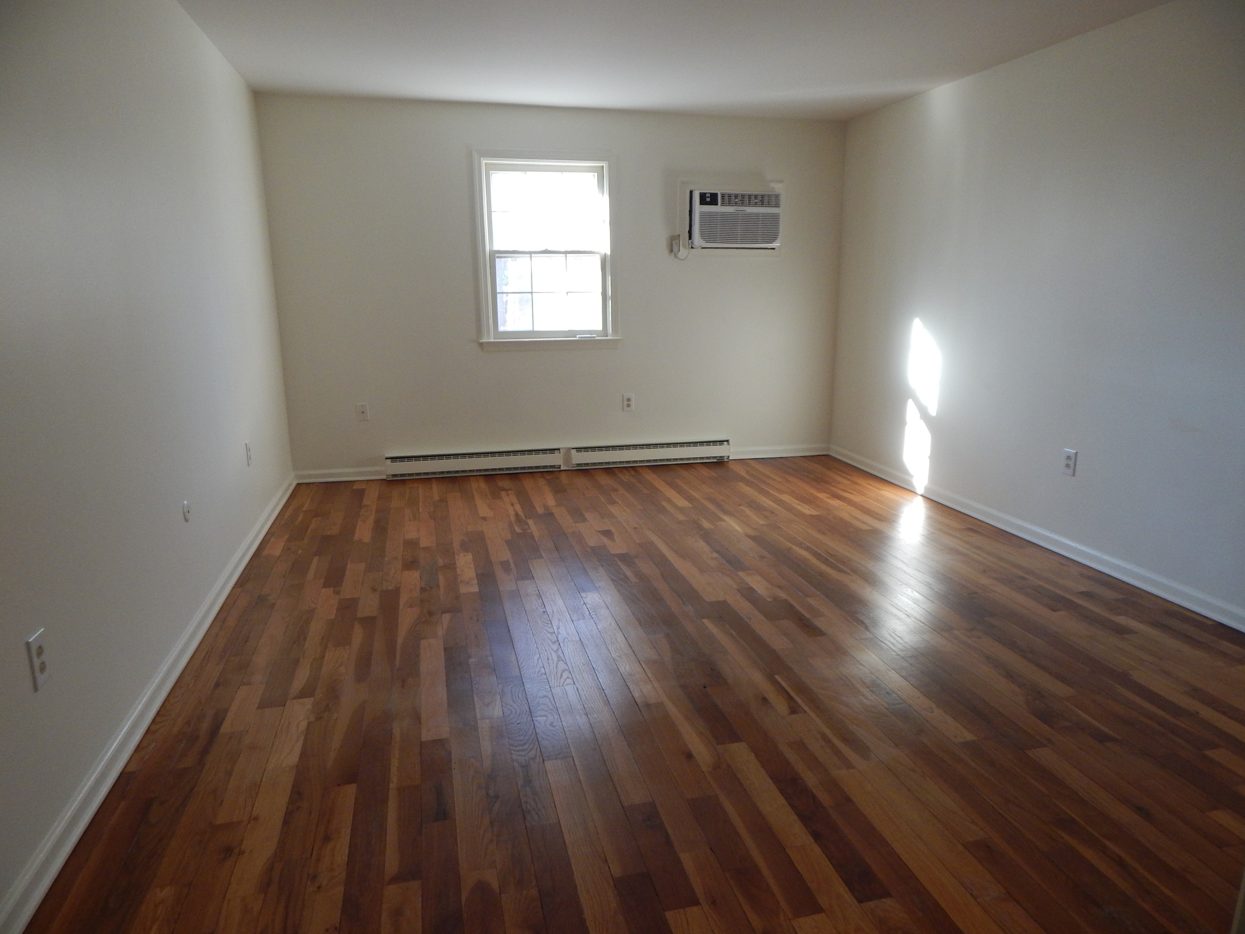 View Photos | Hampshire Place