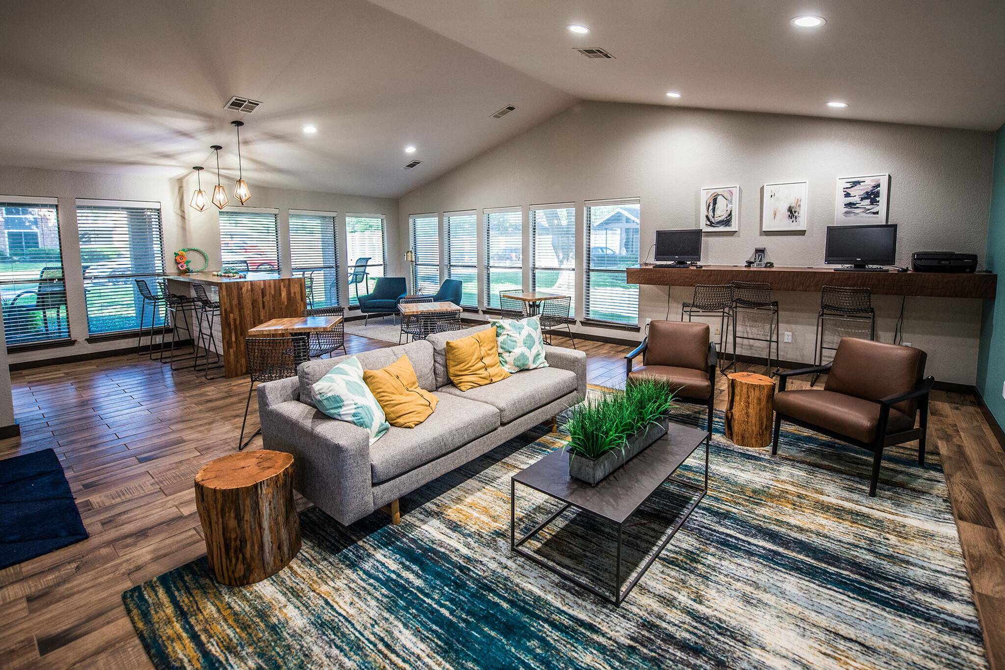 Conventional Apartments in Waxahachie at Bridgepoint