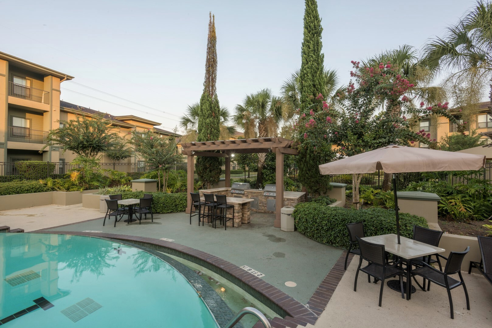 View Photos | Sierra at Fall Creek