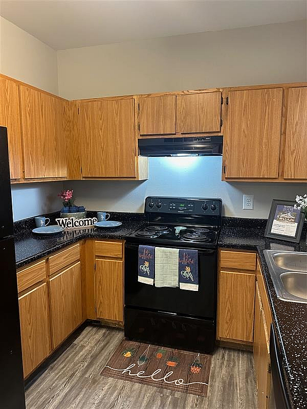 View Photos | Granada Place