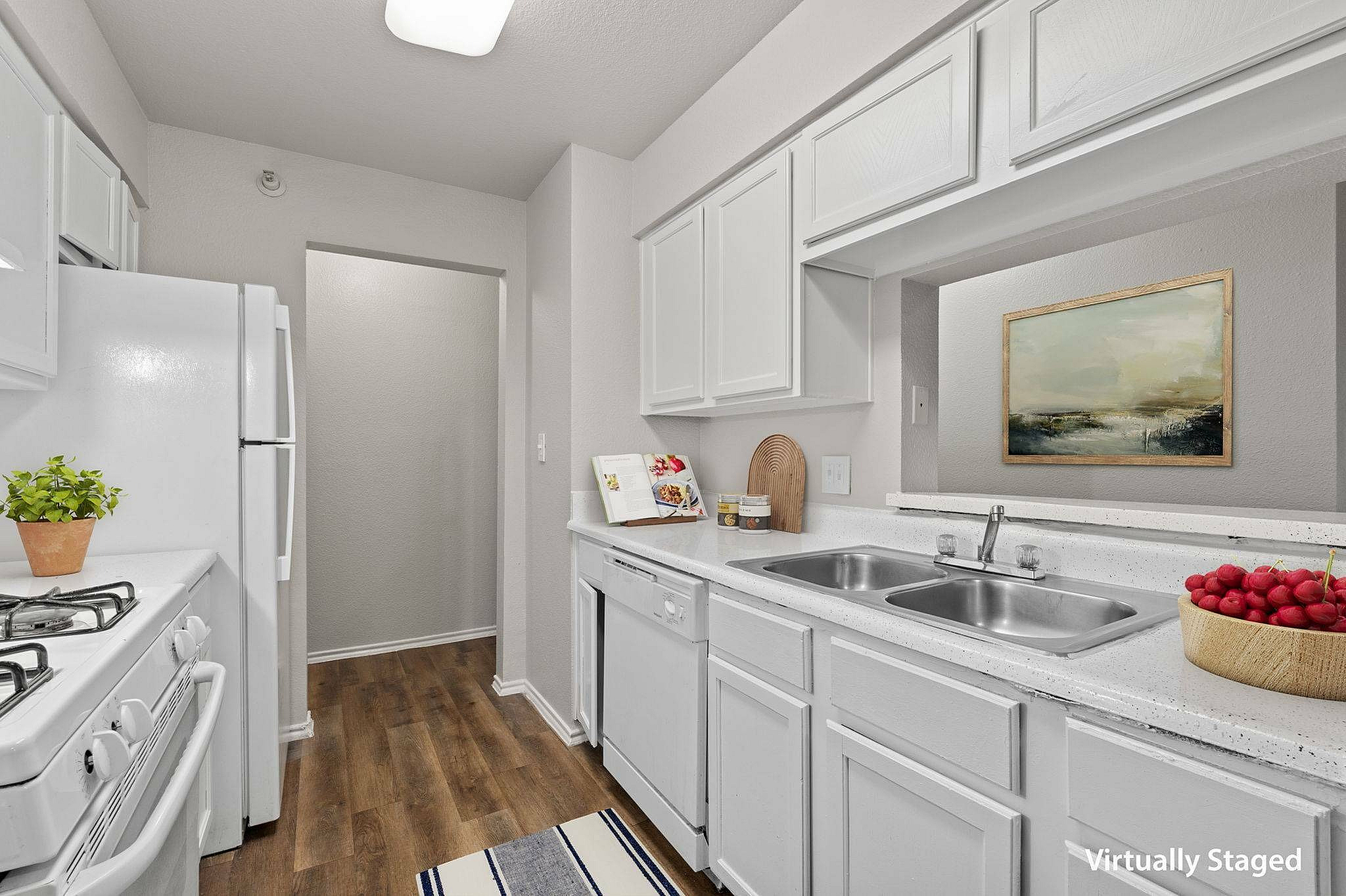 Ovation Apartments Photos & Virtual Tour | Austin, TX Living
