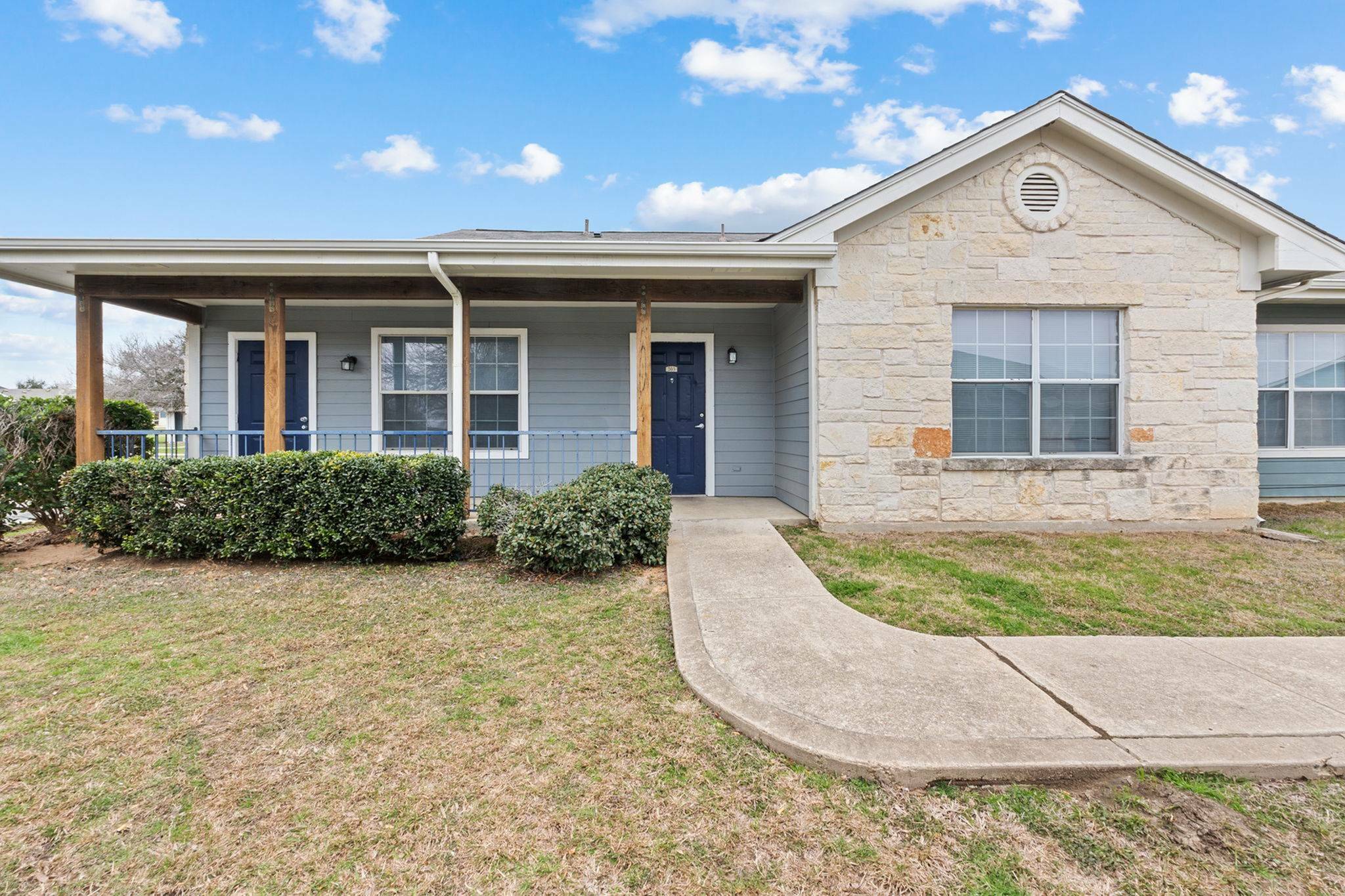 Explore Crescent Village Apartments Gallery in Elgin